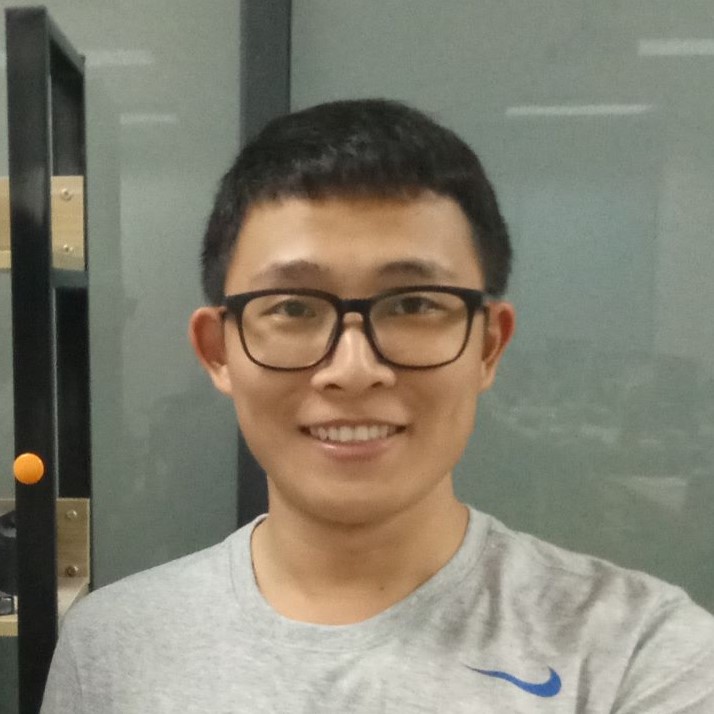 Qifeng Chen (陳启峰)