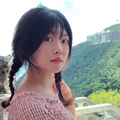 Qifeng Chen (陳启峰)